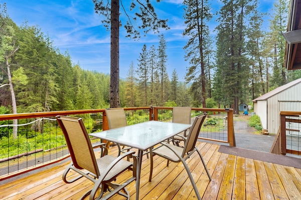 Creekside Cabin Retreat In Peshastin  Nature, Peace & Charm - Cashmere, WA