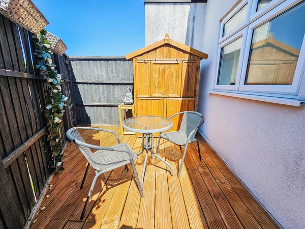 3 Bed / 2 Bath With Garden - Stunning Holiday/ Contractor Accommodation - Sevenoaks