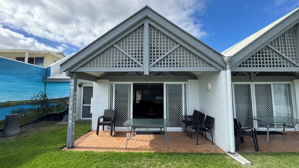 Waterfront Apartments Unit 2 - Kalbarri