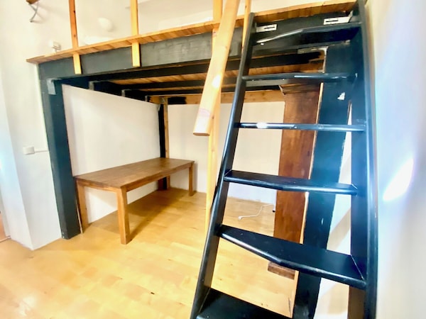 Spacious Apartment - City Center - 툴롱