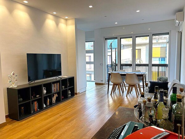 Marcolino's House Apartment In The Heart Of Bari - 바리