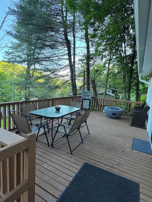 Charming Riverside Cottage With Private Delaware River Access With Wifi, Ac - Port Jervis, NY