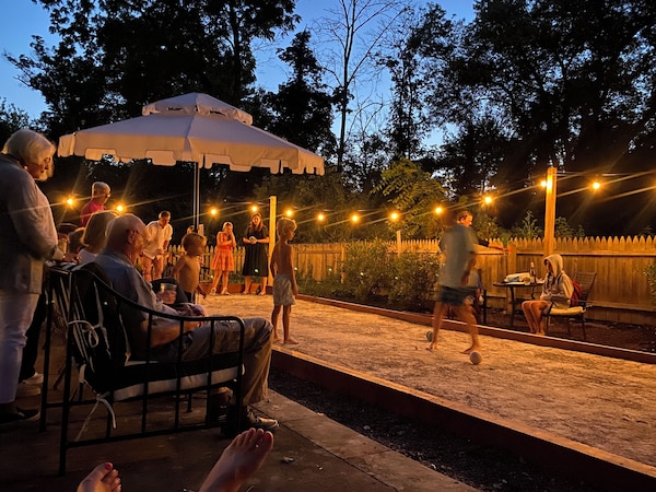 Spacious Historical 6-bed House In Princeton. Pool, Bocce And Basketball Court. - Lawrenceville