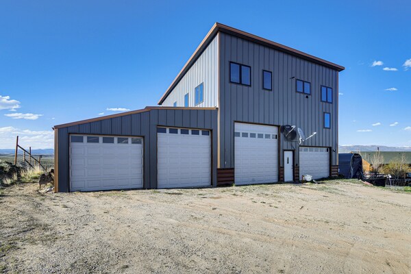 5 Mi To Lake: Secluded Pinedale Retreat W/ Sauna! - Boulder, WY