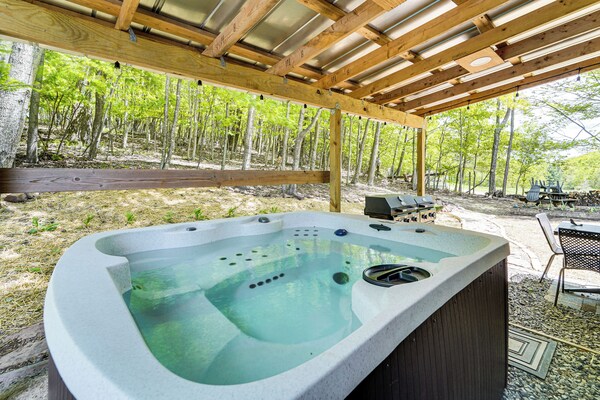 2 Mi To Main Street: Cabin W/ Hot Tub In Monterey! - Monterey, VA
