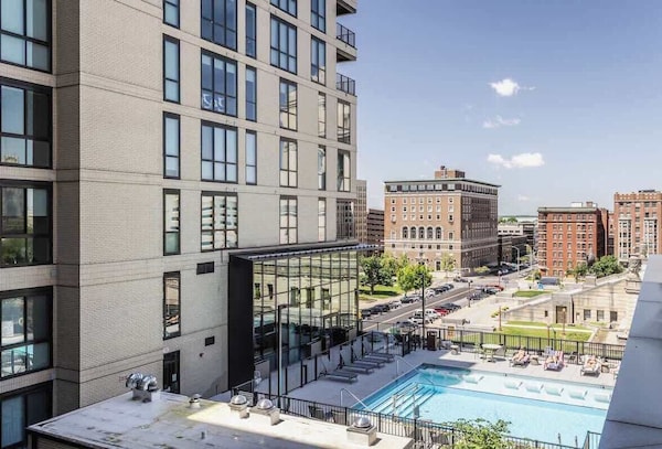 1br Lux Dt Lucent - Free Parking/gym/rooftop Pool - Indianapolis, IN