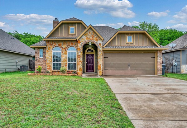 Zyla's Place, Close To Airport - Waco, TX