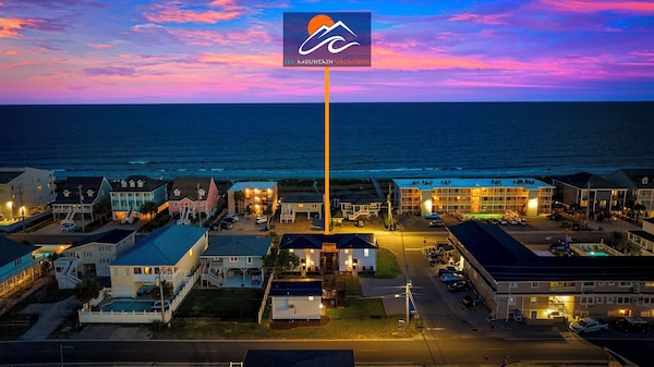 Modern 1br Surf Condo | 1-min Beach Walk - Cherry Grove Beach, SC
