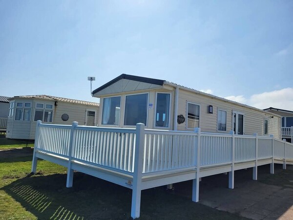 Sea Bliss- 2 Bedrooms- 2 Bathroom-6 Sleeps - Hartlepool