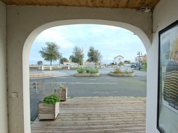 Apartment With Terrace At Ars-en-ré Port, Free Wi-fi - Ars-en-Ré