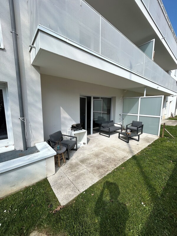 Rennes Center: Luxury T2 With Garden And Secure Parking - Rennes