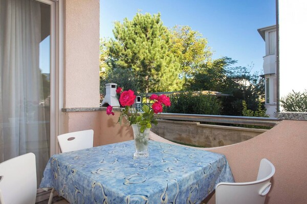 Apartment Mrakovcic Nr.1  Mit Terrasse, 350 M Vom Strand Entfernt - Baška