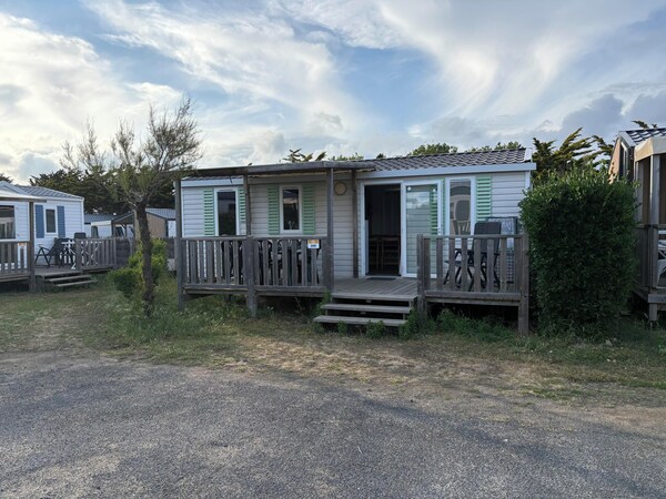 Mobil Home 3 Chambres à 50 M De La Plage, Piscine Intérieure Et Extérieur - Le Perrier