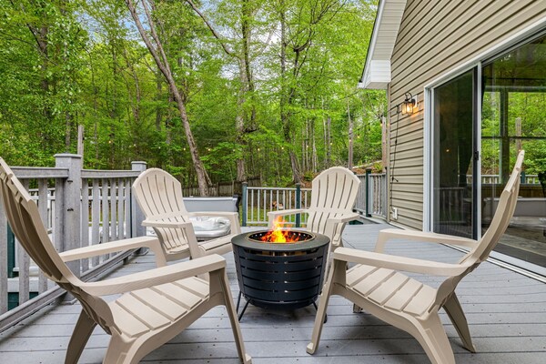 Pleasant Grove Hideaway | Pet-friendly W/hot Tub - Brevard, NC