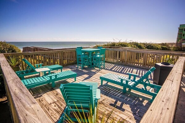 Pelican Watch 507 - Oceanfront, Elevator, Outdoor Pool, Indoor Pool - Kure Beach, NC