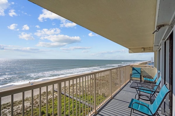 Pelican Watch 707 - Oceanfront, Elevator, Outdoor Pool, Indoor Pool - Kure Beach, NC