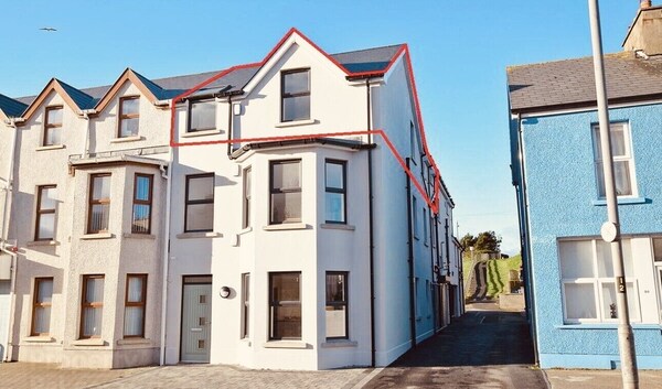 Deluxe 2 Bedroom Apartment 100 Metres From Beach - Portrush