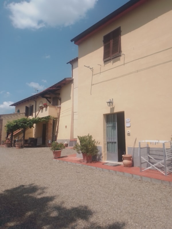 Apartments 3 Km From San Gimignano - San Gimignano