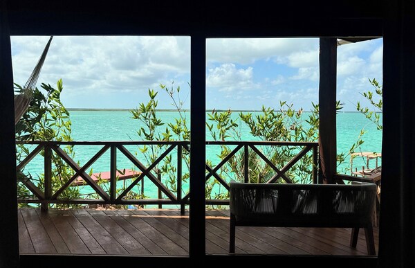 Suite With Lagoon View, Balcony And Private Pier - Bacalar