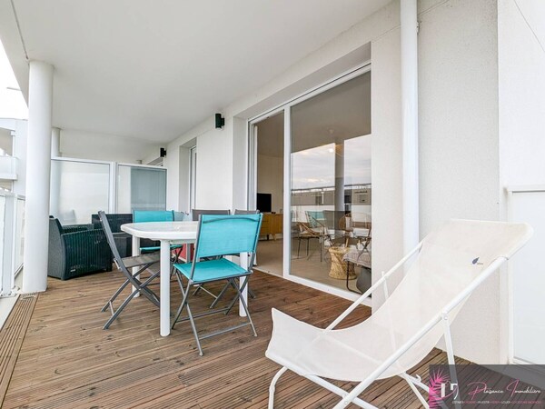 Spacieux Appartement Aux Minimes Avec Parking Près De La Plage - La Rochelle