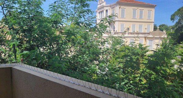1 Bedroom Apartment With Balcony Near The Beach - Saint-Raphaël