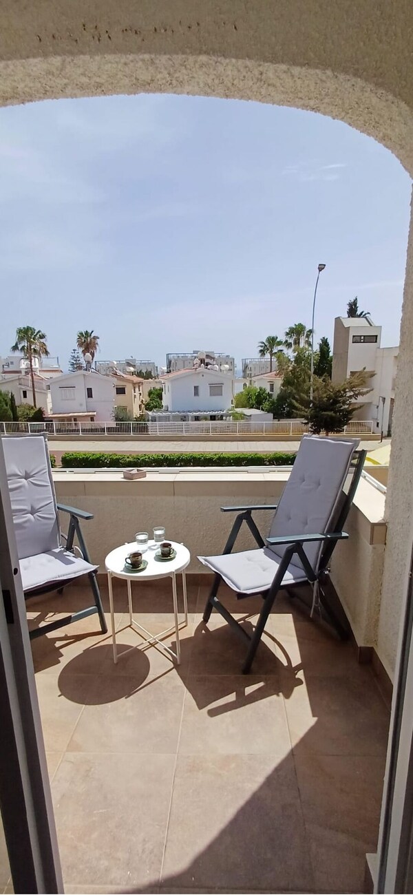 Lovely 2-bedroom Apartment With Wifi, Ac In Charming Protaras - Protaras