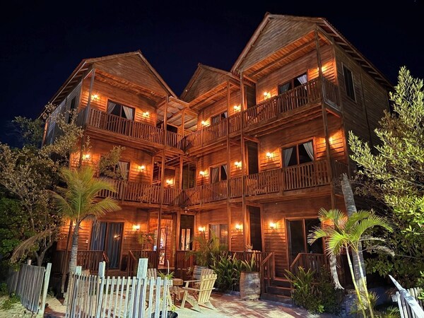 Krak Inn Holbox - Eco-friendly And Pet-friendly Hotel - Isla Holbox