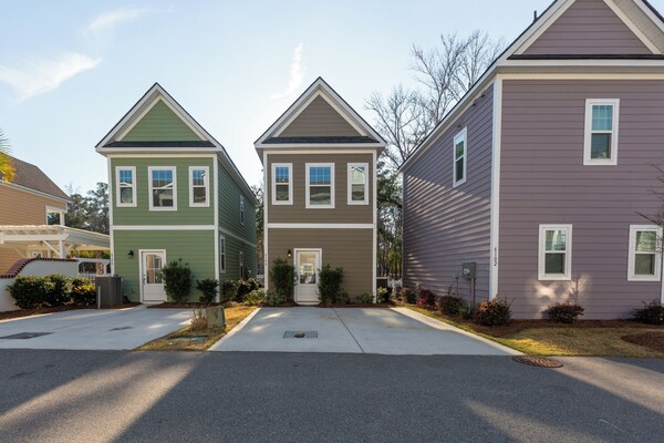 Cozy 2 Br Resort Cottage With Pool Access - Goose Creek, SC