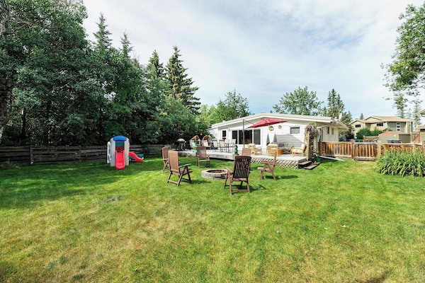 Sylvan Cabin - 3 Br, Family Fun, Luxurious Yard! - Sylvan Lake