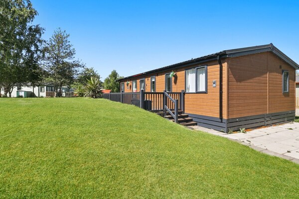 Lakeside Lodge - North East Escapes - Northumberland