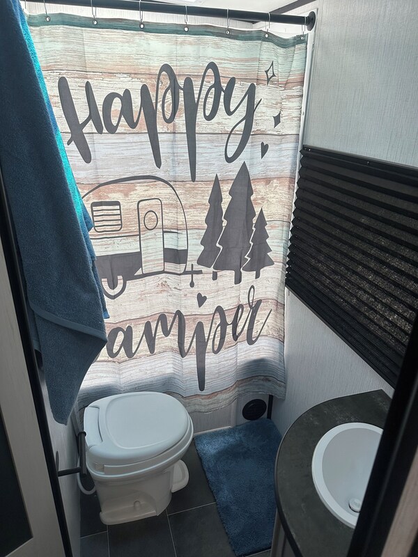 Newer Camper/rv With Ac In Charming Rexburg - Idaho