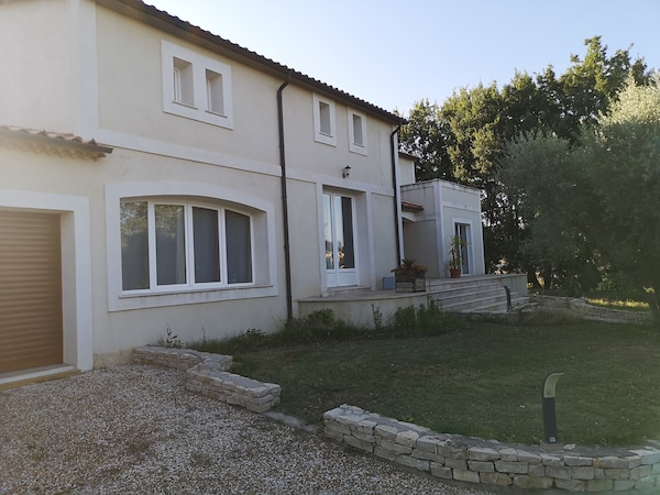 Maison Grand Appartement De Vacances - Château de Sauvan