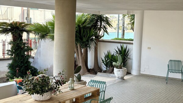 Otranto-a One-minute Walk From The Beach Apartment For Families And Groups - Otranto