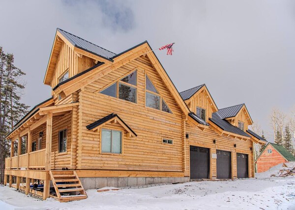 3-level Cabin With Gameroom - Brian Head, UT