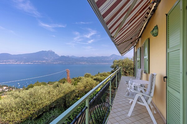 Appartement 'El Casal Nr 2' Met Uitzicht Op Het Meer, Gedeeld Zwembad En Wifi - Torri del Benaco