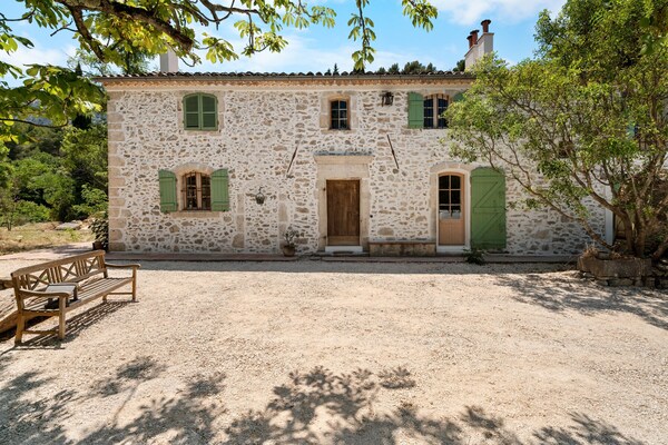 Maison De Vacances 'Samadhi' Avec Vue Sur Les Montagnes, Wi-fi Et Climatisation - La Valette-du-Var