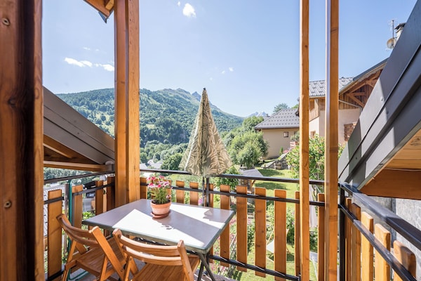 Chalet 'La Mouliniere 1' Avec Vue Sur Les Montagnes, Balcon Et Wi-fi - La Grave