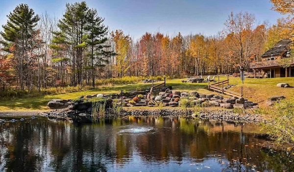 Family-friendly Windham Estate, Swimming Pond, Spa - Windham, NY