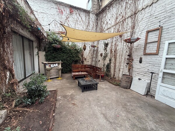 Spacious House In Bellavista Sector - Santiago