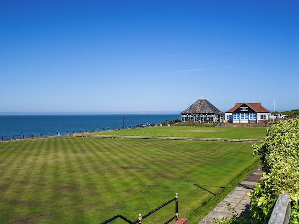 Huxley's Cottage - Uk49813 - Thornham
