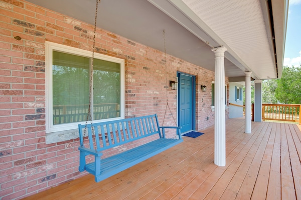 15 Mi To Dtwn Orlando: Spacious Family Home - Sanford, FL