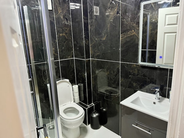 Two Bed Flat Cobh - Cobh
