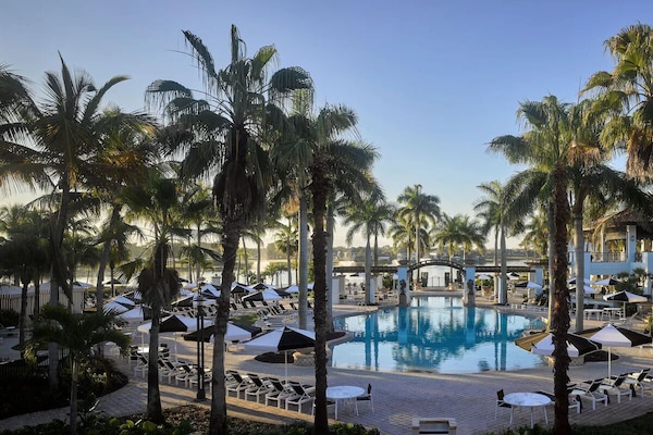Resort View Room At Pga National Resort, Sports Amenities And Resort-style Pools - Jupiter, FL