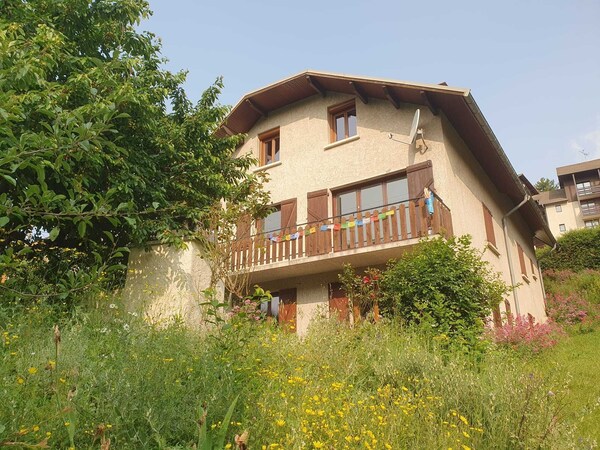 Lovely T3, Ground Floor Of Villa, Quiet Location 2 Steps From Town Center. - Embrun
