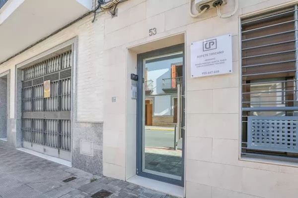 Centro: 1 Habitación - Dos Hermanas