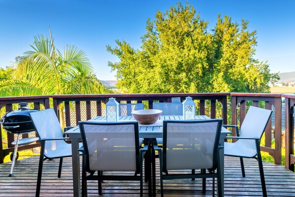 Lagoon View Log Cabin 9 @ Knysna River Club - Knysna
