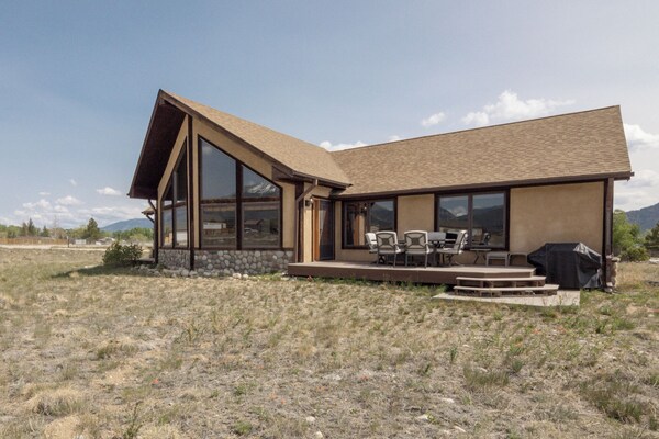 Spacious, Spectacular Mtn Views, Centrally Located!  Brand New Listing!! - Buena Vista, CO