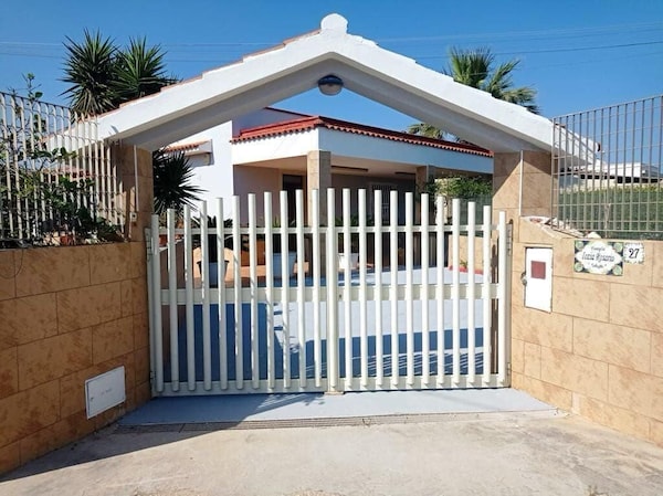 Detached House By The Sea - Ispica