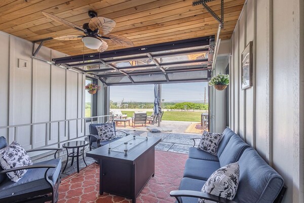 House For 26 With Views, Bar, And Gym - Eagle Island State Park, Eagle