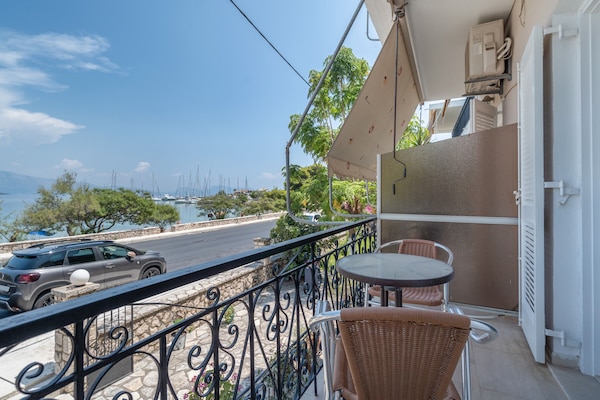 Room 'Double  Sea View 3' With Sea View, Wi-fi And Air Conditioning - Лефкас